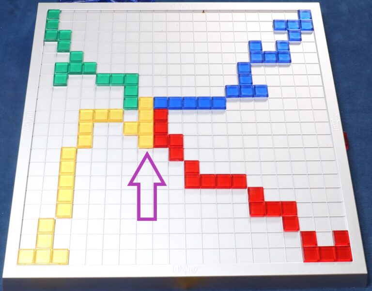 Blokus Board Game Rules and Strategy Guide - Assorted Meeples